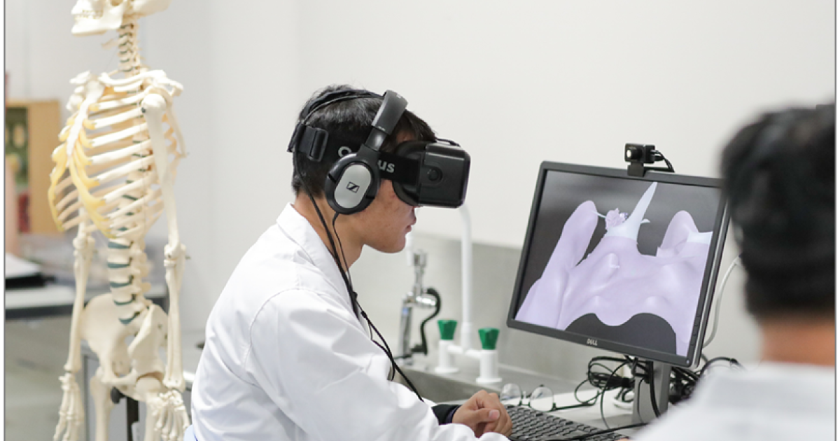 Virtual, augmented reality revolutionizing med education, anatomy imaging